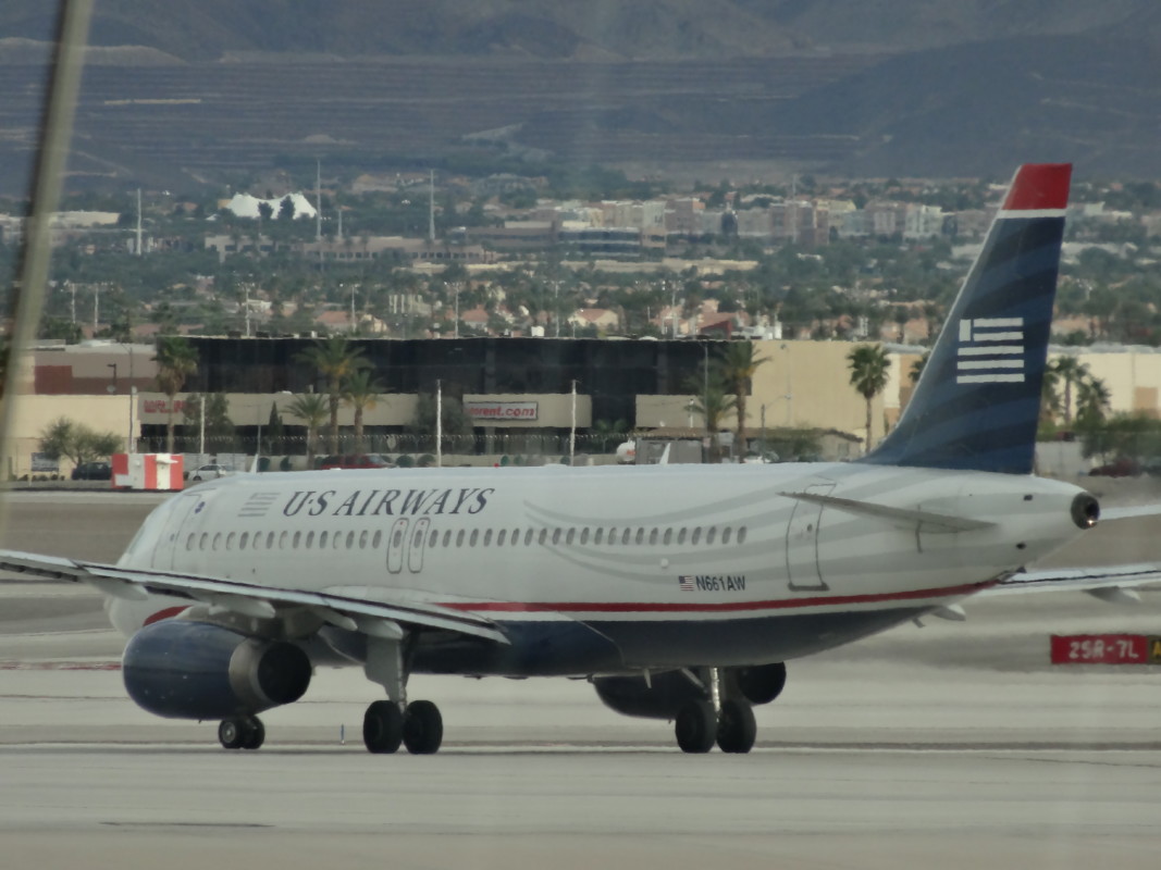AA581便 ラスベガス-ロサンゼルス 移動 + 宿泊 編 - 気ままな飛行機人のプログ