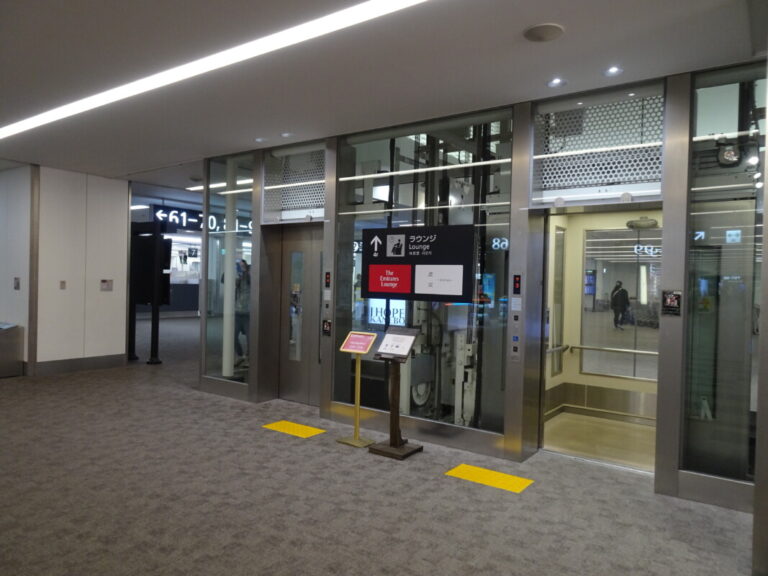 成田空港 IASS Superior Lounge 虚空 -KoCoo- 編 - 気ままな飛行機人のプログ